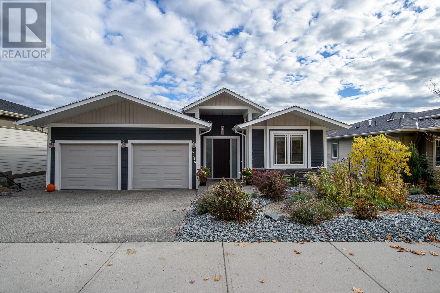 5048 Turtle Pond Place, Vernon, British Columbia V1T9Y5 For Sale ...