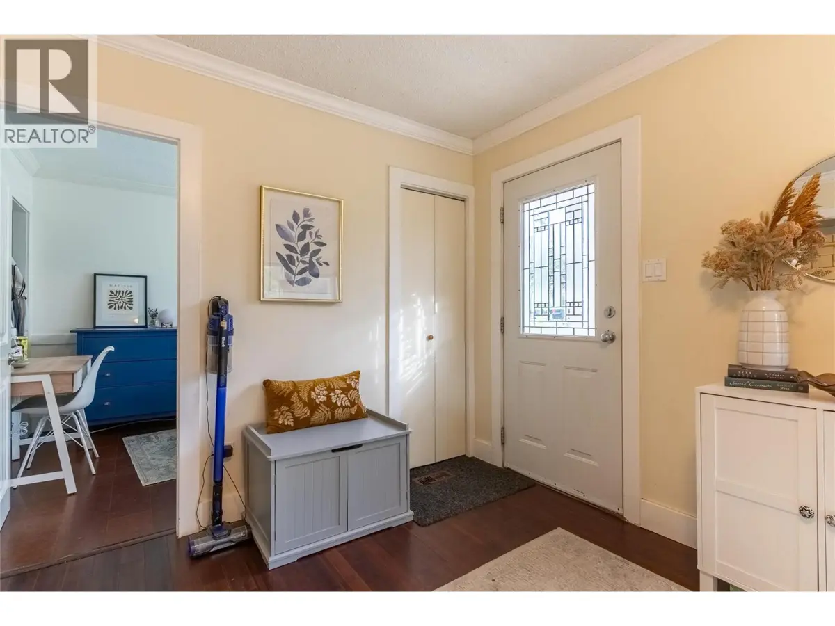 1244 COLUMBIA Street, Kamloops, British Columbia V2C2W5 For Sale ...