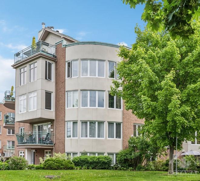 103C - 997 NORTH RIVER Road, Ottawa, Ontario K1K3V5 Sold History ...