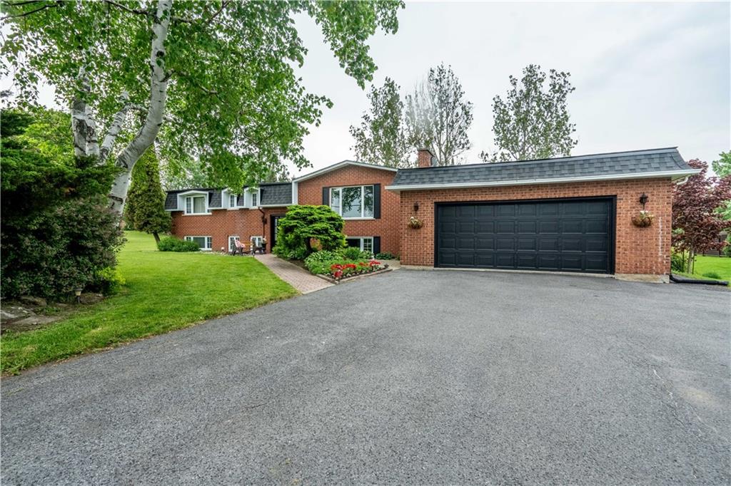 910 TOLLGATE Road W, Cornwall, Ontario K6H5R6 Sold History | HouseSigma