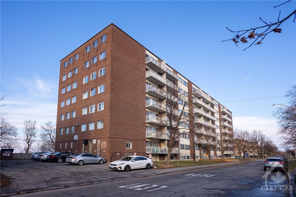 511 - 1435 MORISSET Avenue, Ottawa, Ontario K1Z8G1 Listing History ...