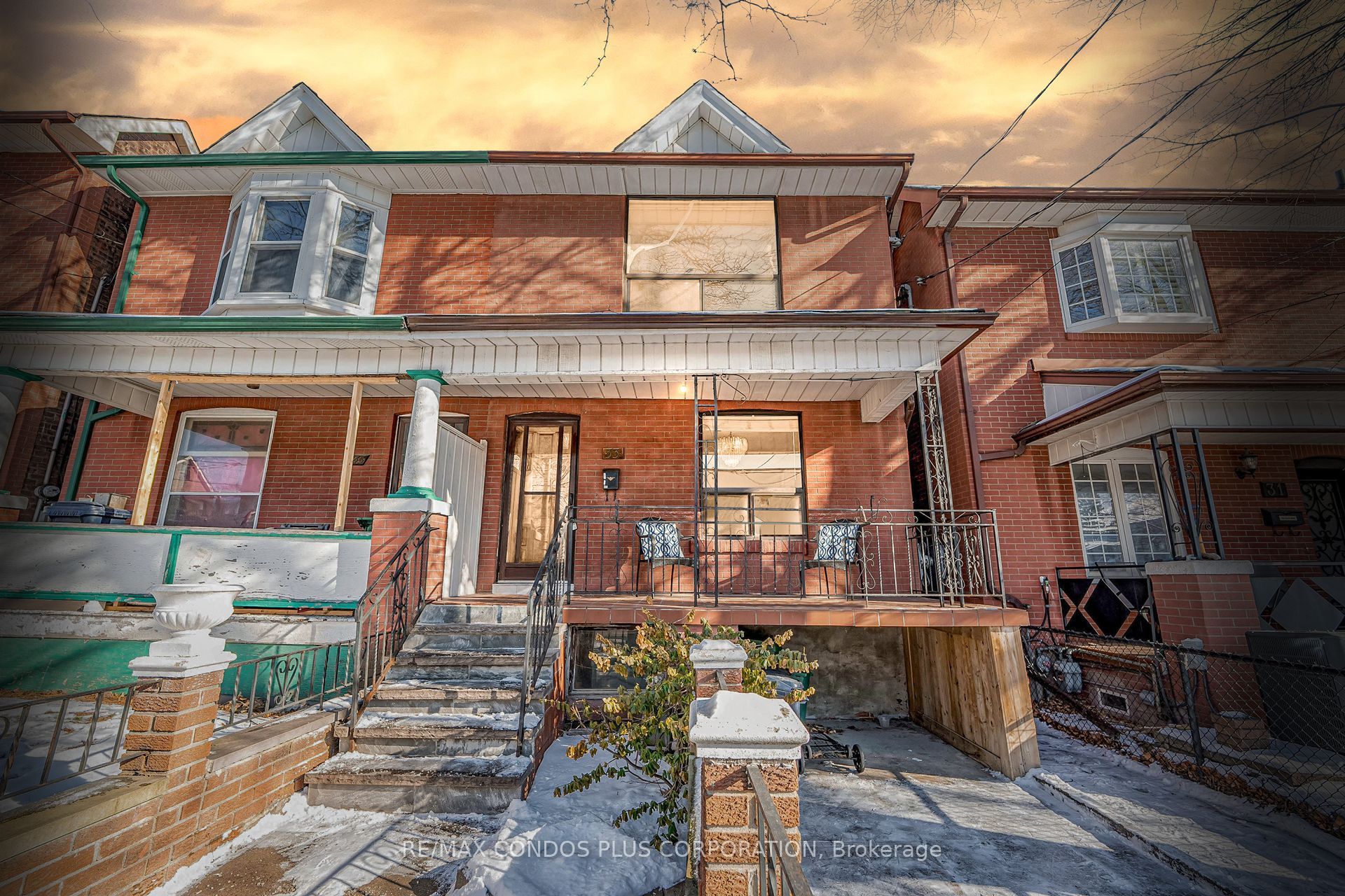 33 Via Italia, Toronto, Ontario M6H3R4 Sold History | HouseSigma